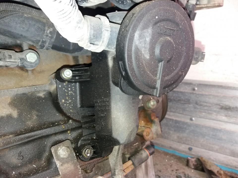 036103464AC Volkswagen Golf 2003 Replacing Oil Breather (Oil Decanter ...