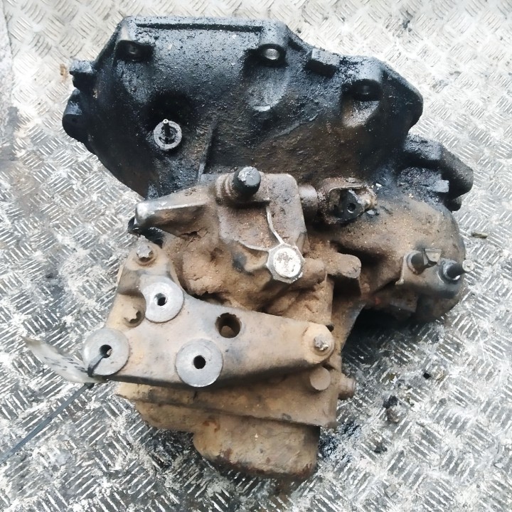 f17 used Gearbox Opel Astra 2001 1.7L - EIS00970204 | Used Auto Parts Shop