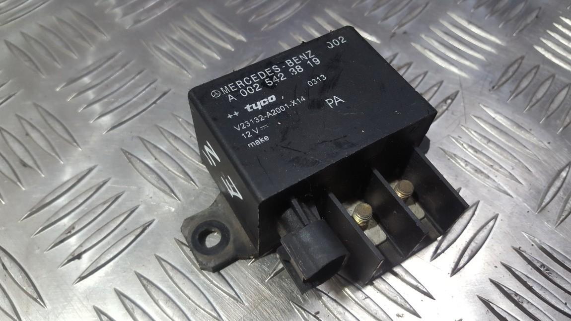 A0025423819 USED Relay module Mercedes-Benz E-CLASS 2003 - EIS00332072 ...