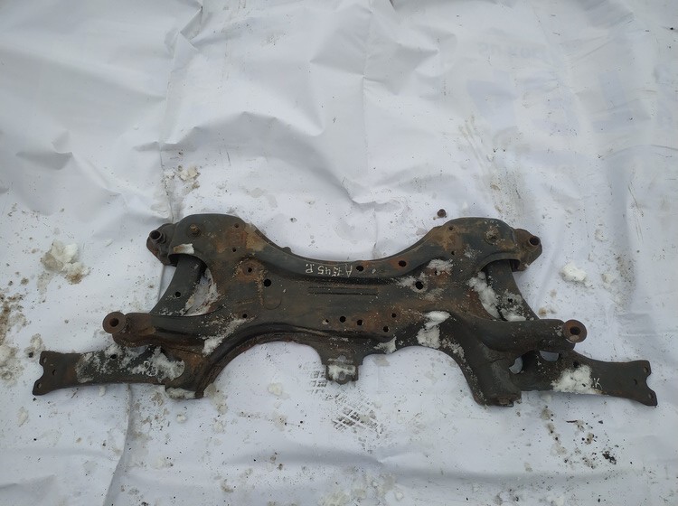 used used Front subframe Toyota Corolla Verso 2006 2.2L - EIS01512103 ...