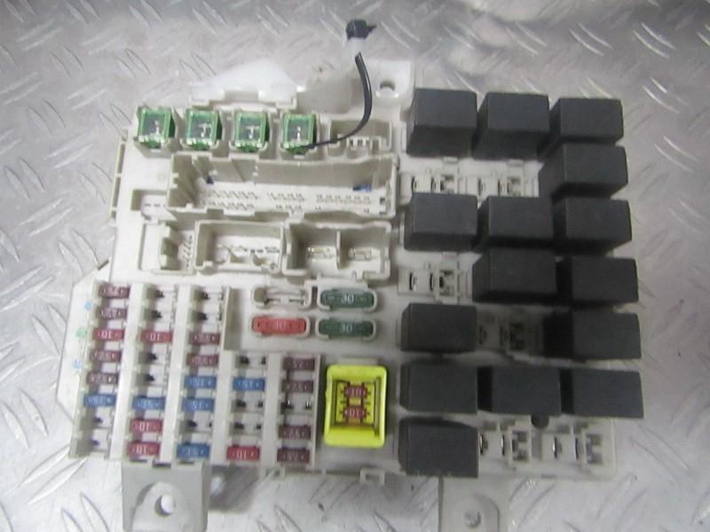 mn108319 used Fuse box Mitsubishi Colt 2005 1.3L - EIS00312104 | Used ...
