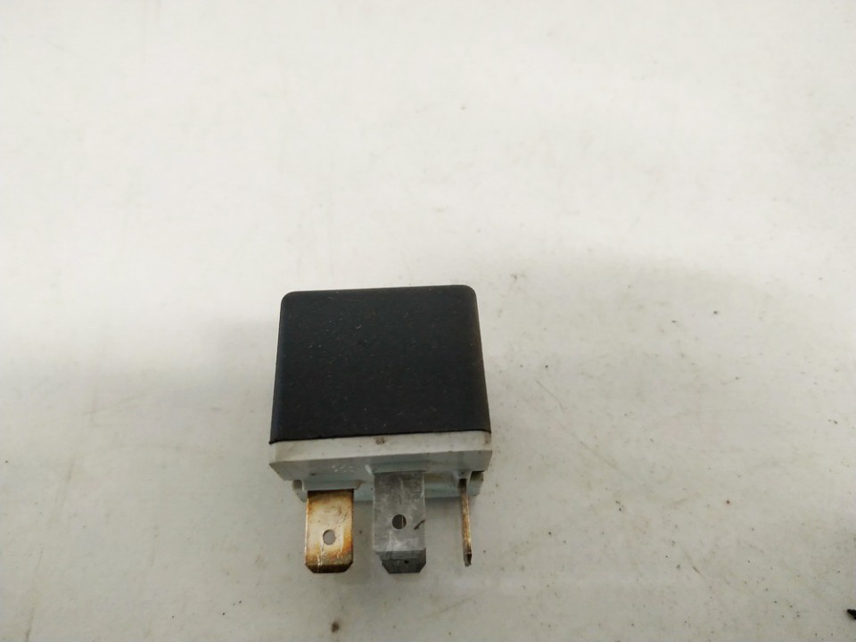 56006707 95425c Relay module Chrysler Voyager 2000 2.5L - EIS01250211 ...