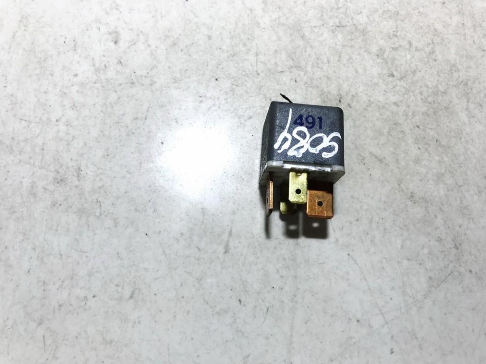191937503 4ra003510 Relay module Volkswagen Passat 1992 1.9L ...