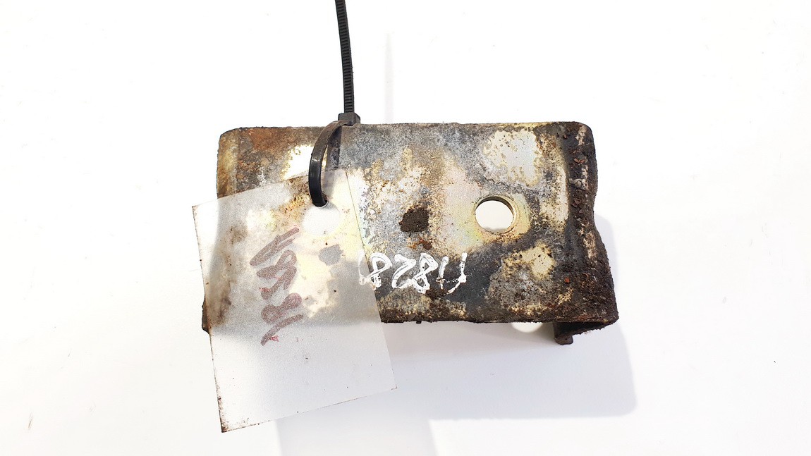 used used Engine Mount Bracket and Gearbox Mount Bracket Mercedes-Benz ...