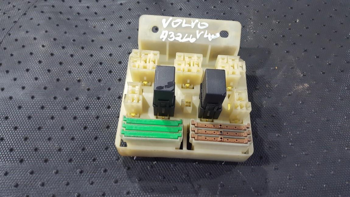 Fuse box Volvo V40 1999 1.9L - EIS00212159 | Used Auto Parts Shop