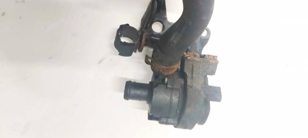 0392023209 0392023209 Auxiliary Coolant Water Pump (Heater Core Control ...