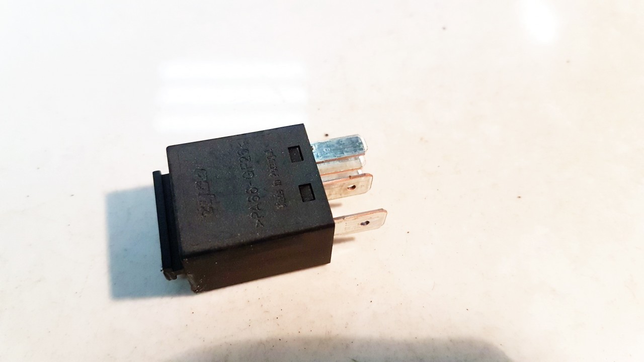 7M0951253C 95VW10K705EA Relay module Volkswagen Passat 2007 1.9L 4EUR ...