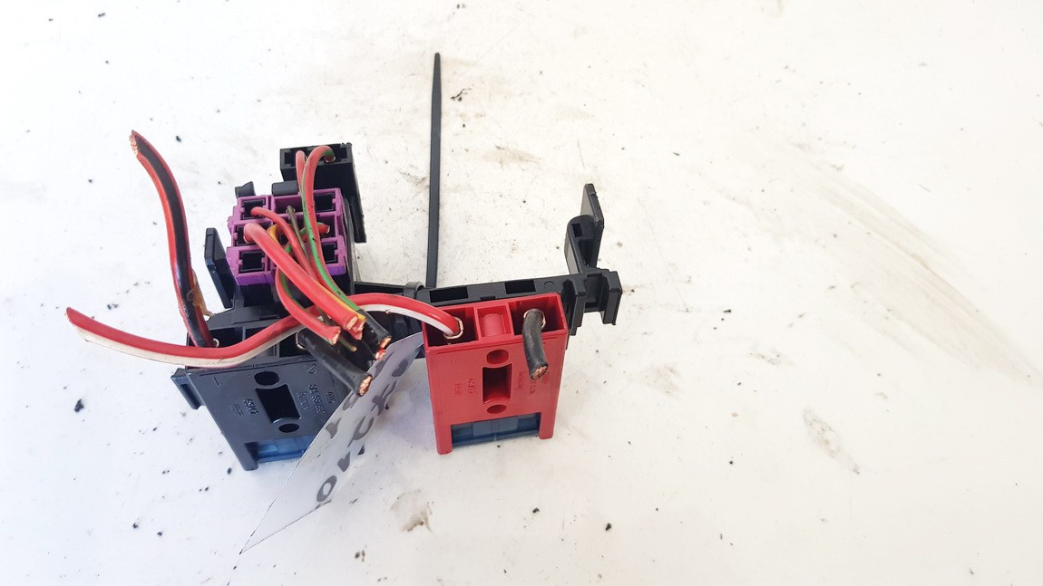 8A0937530 used Fuse box Audi A6 2002 2.5L - EIS01412186 | Used Auto ...