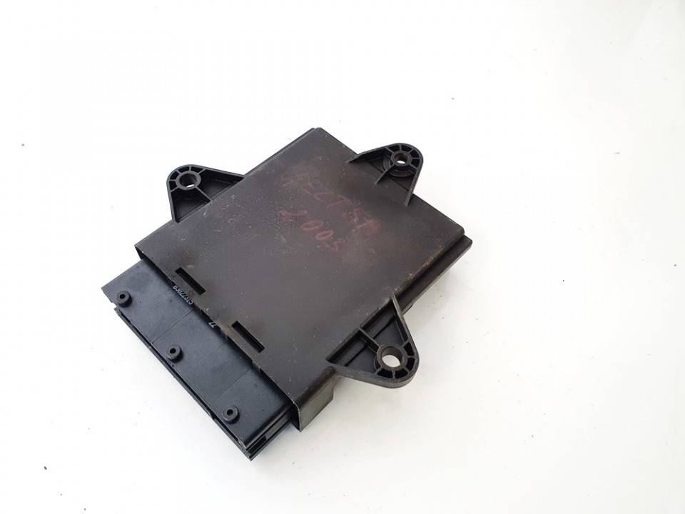 13111457 5wk46002, 360572197 Door control relay (DOOR CONTROL UNIT ...