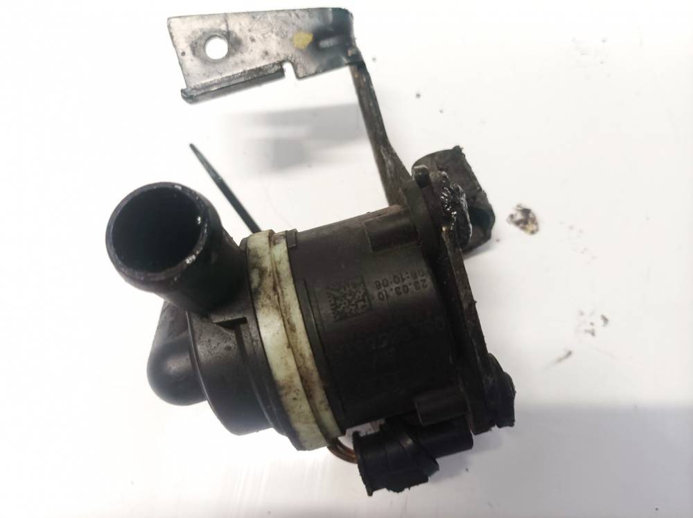03L965561A 1240210040 Auxiliary Coolant Water Pump (Heater Core Control ...