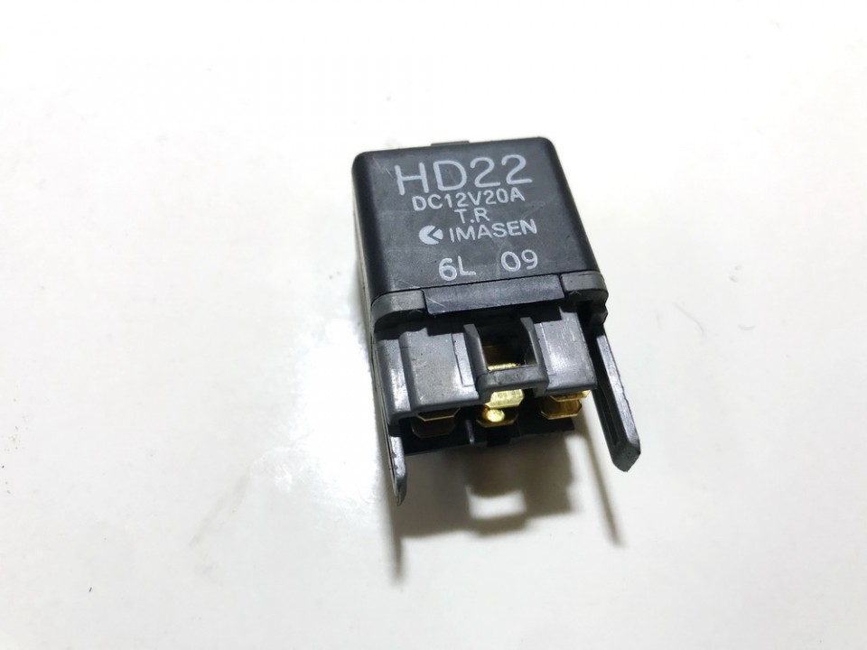 hd22 used Relay module Mazda 323F 1997 1.8L - EIS00682225 | Used Auto ...
