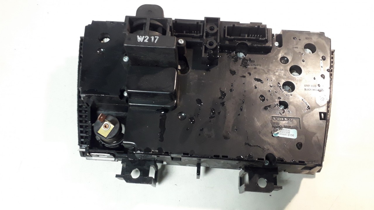 9472420 98W34E, 1173-0077 Climate Control Panel (heater control ...