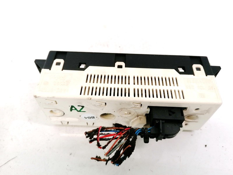 09133266 002419386 Dashboard Radio Display (Clock,Info Monitor,BORD ...