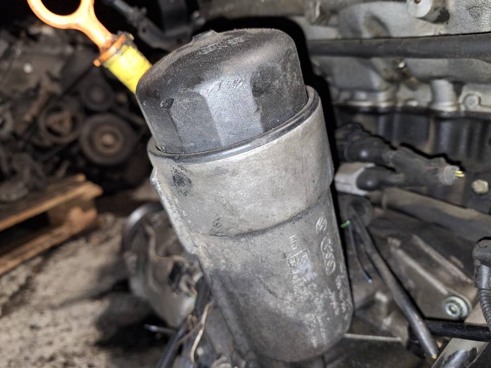 038115466 used Oil Filter Housing (oil filter cooler) Ford Galaxy 2000 ...