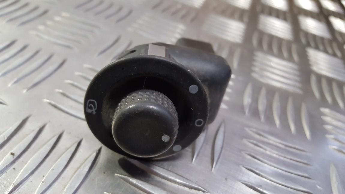 26522 used Wing mirror control switch (Exterior Mirror Switch) Renault ...