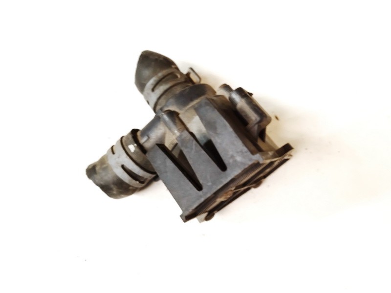 8k0819147 701713160, 8k0965561a, 11t1402439 Auxiliary Coolant Water ...