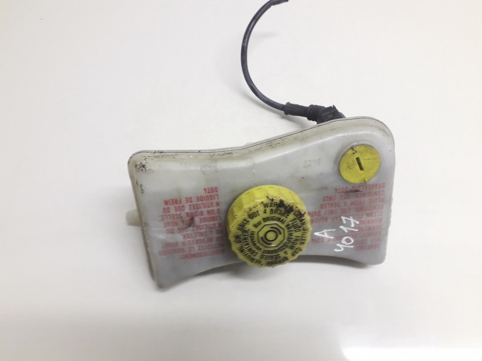 8e0611301g used Brake Master Cylinder Reservoir Audi A4 2007 2.0L ...