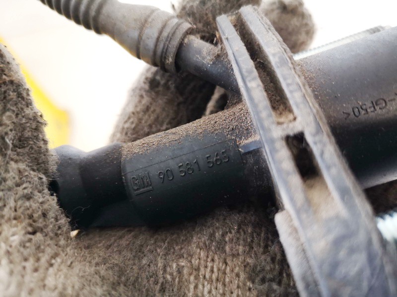 90581565 used Master clutch cylinder Opel Zafira 2007 1.9L ...