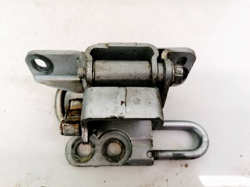 3D4831412B USED Front Door Hinge Volkswagen Phaeton 2006 3.2L ...