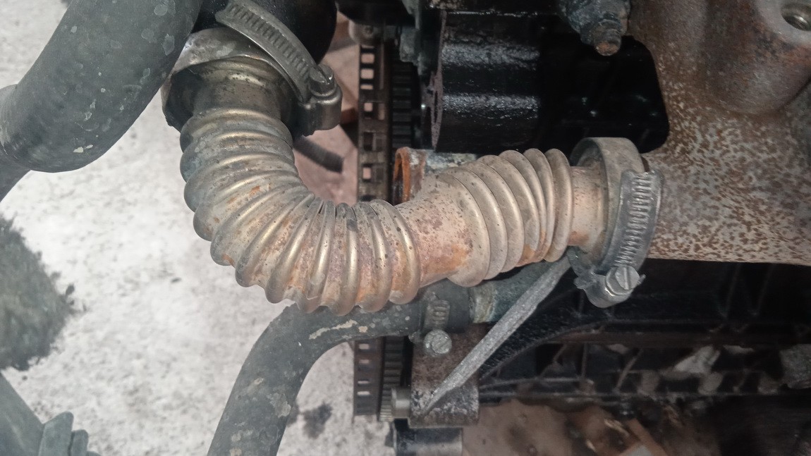 USED EGR Pipe (Exhaust Gas Recirculation EGR METAL PIPE) Volvo V70 2008 ...