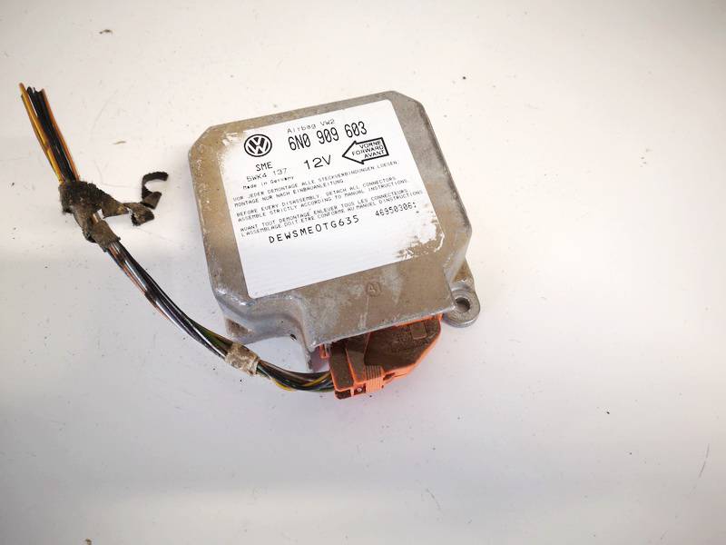 6n0909603 5wk4137 Airbag crash sensors module Volkswagen Golf 1996 1.9L ...