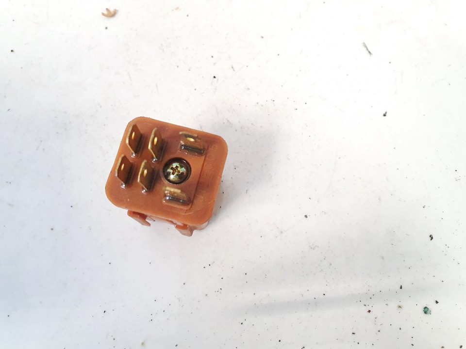 25232aa020 mr5a420a1 Relay module Subaru Legacy 2005 2.0L - EIS01502513 ...