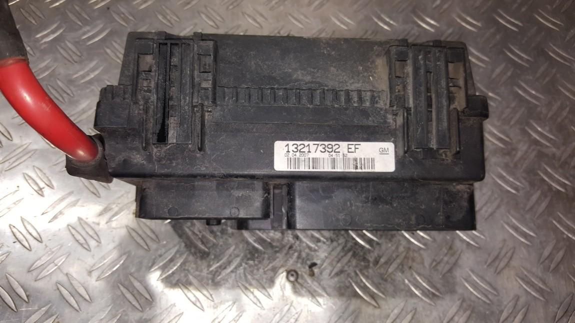 13217392EF 013217392/005, 013217392005 Fuse box Opel Corsa 2007 1.4L ...