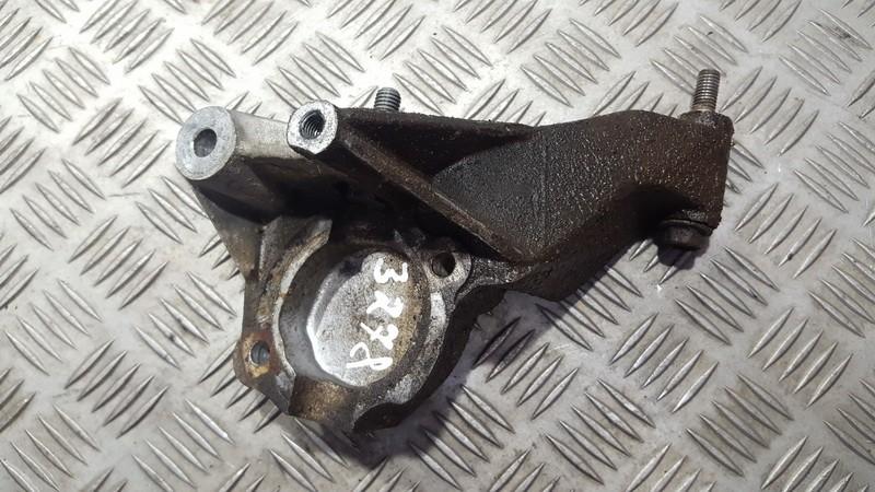 92061751 Engine Mount Bracket and Gearbox Mount Bracket Opel Frontera ...