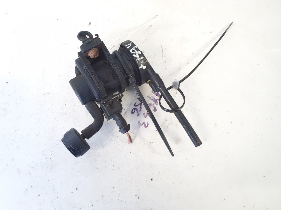 4522371 4715396 Electrical selenoid (Electromagnetic solenoid) Audi A4 ...