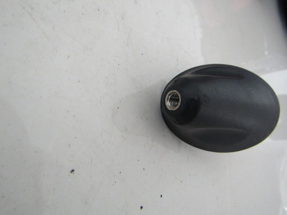 av1t18828aa av1t-18828-aa Antenna (GPS Antenna)(Aerial Antenna) Ford ...