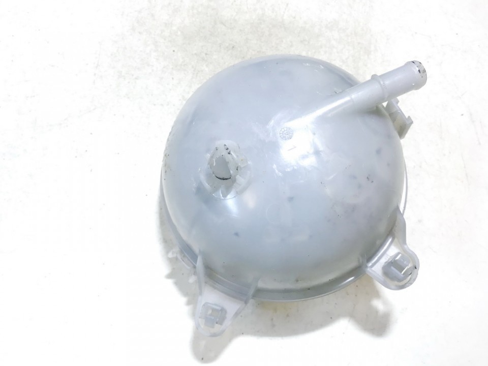 5q0121407 used Expansion Tank coolant (RADIATOR EXPANSION TANK BOTTLE ...