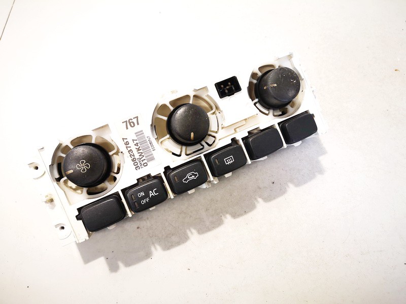 30623767 Volvo V40 2002 Climate Control Panel (heater control switches ...