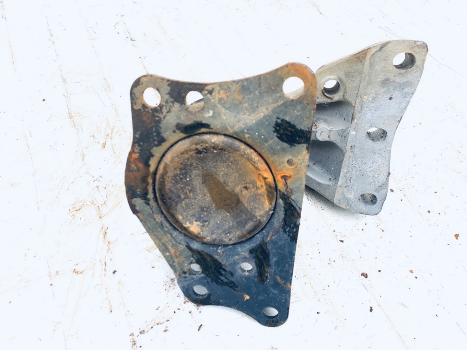 6q0199185n used Engine Mounting and Transmission Mount (Engine support ...