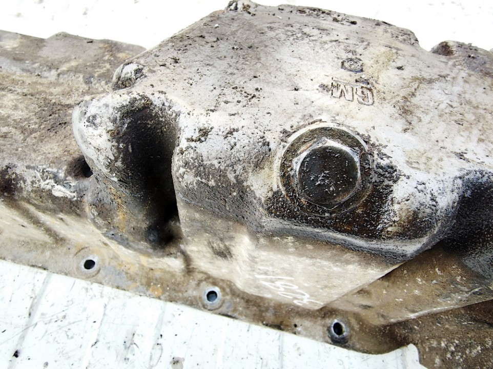 90400134 Engine crankcase (Oil Pan) Opel Tigra 1997 1.4L - EIS01302683 ...