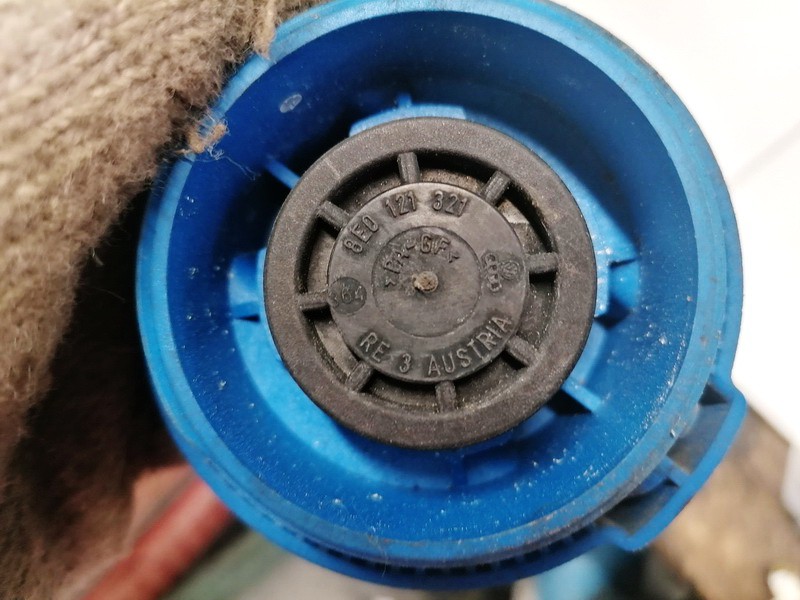 8E0121321 USED Expansion Tank coolant (RADIATOR EXPANSION TANK BOTTLE ...