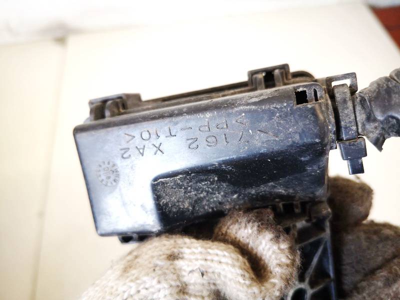 7162xa2 used Fuse box Toyota Yaris 2007 1.3L - EIS02010027 | Used Auto ...