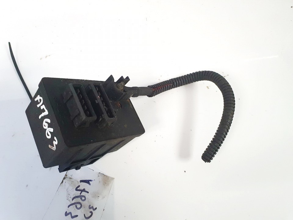 0281003018 used Glow plug relay Alfa-Romeo 156 2004 1.9L - EIS01512713 ...