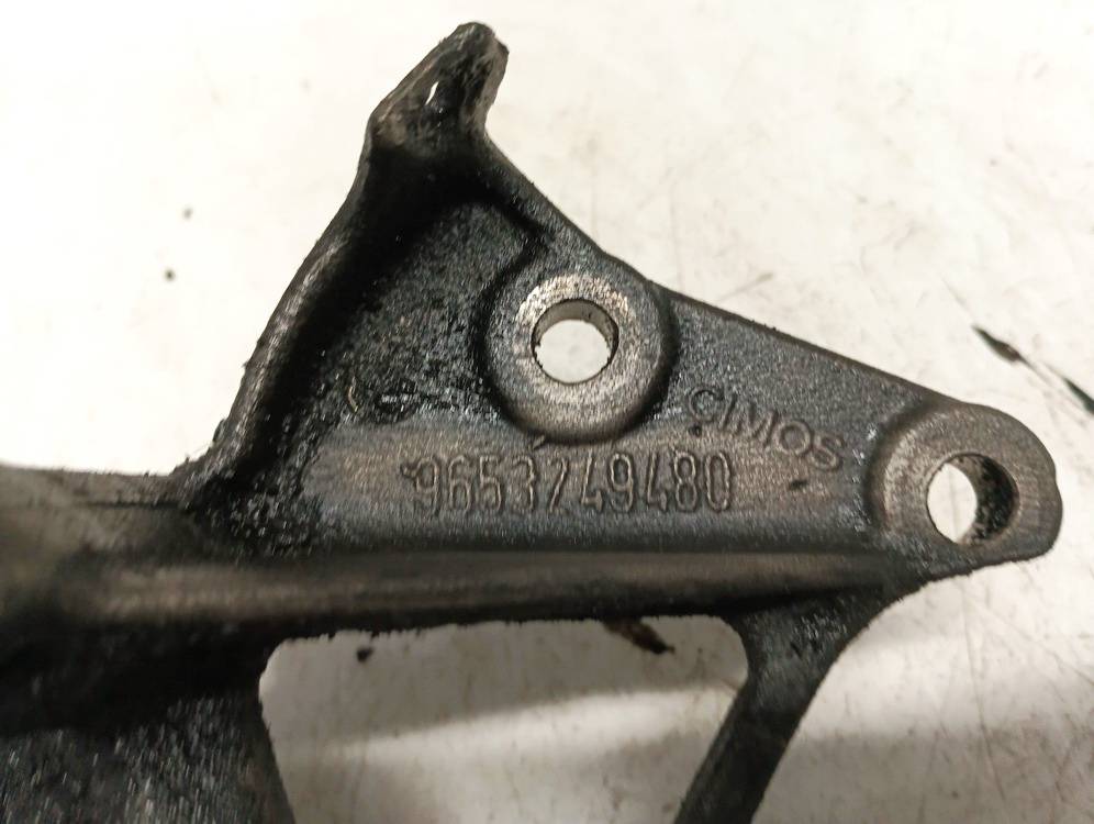 9653249480 used Engine Mount Bracket and Gearbox Mount Bracket Volvo ...