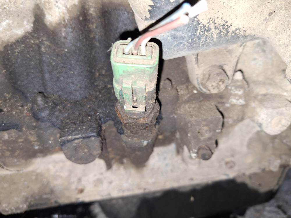 used used Oil Pressure Sensor (OIL LEVEL SENSOR) Citroen C3 2002 1.4L ...