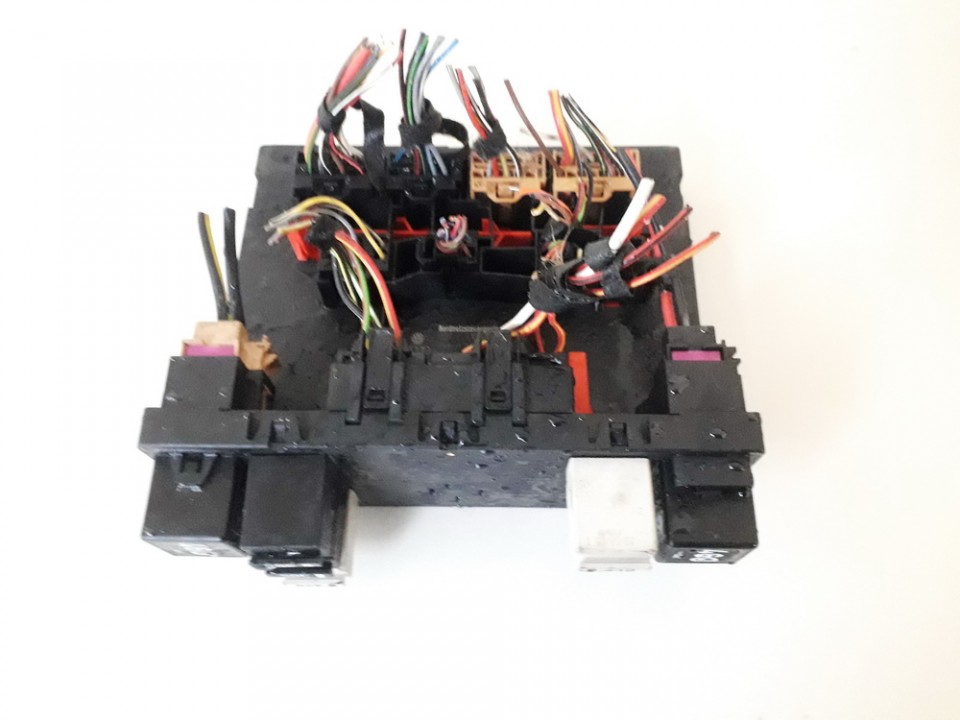 3c0937049e hm10501002, s40h902 Fuse box Seat Leon 2005 1.9L ...