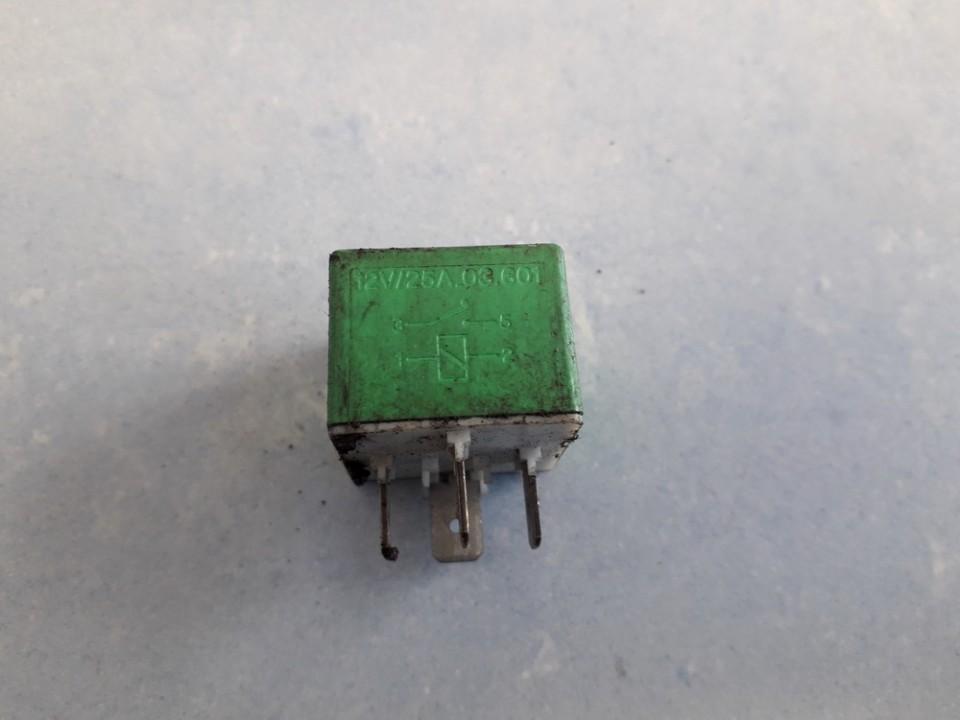12v25a03601 12v25a-03601, 12v/25a-03.601 Relay module Peugeot 306 1999 ...