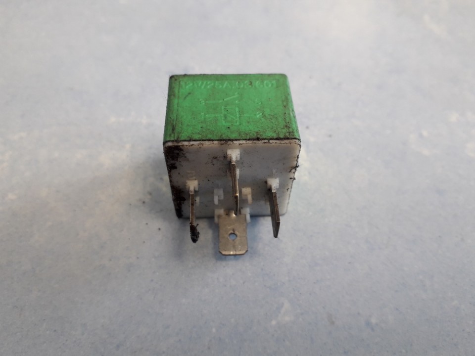 12v25a03601 12v25a-03601, 12v/25a-03.601 Relay module Peugeot 306 1999 ...