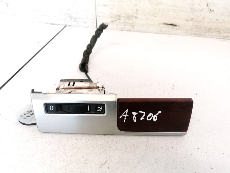 7L6857239 USED Climate Control Panel (heater control switches ...