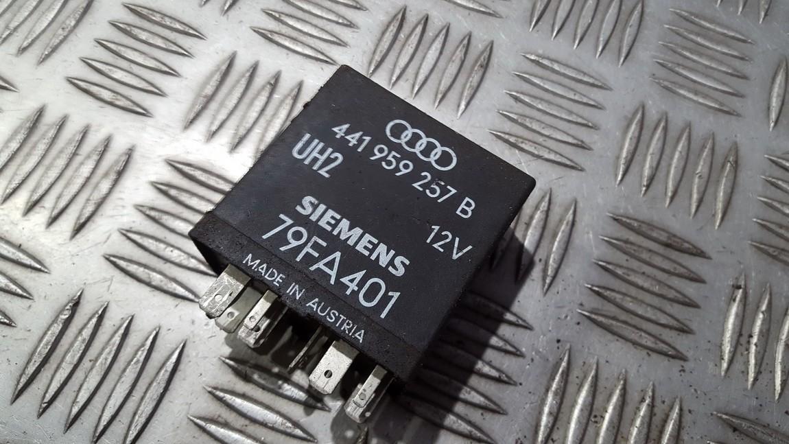 441959257b 329 79fa401 Relay module Audi 100 1992 0.0L 18EUR ...