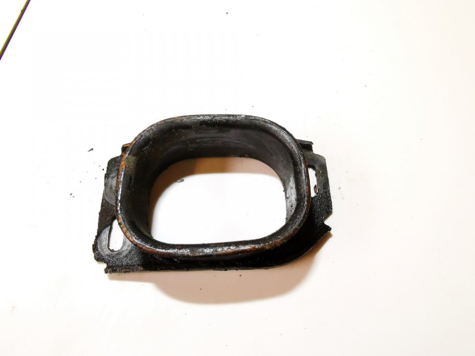 Audi A4 1996 Engine Mount Bracket and Gearbox Mount Bracket | EuroImpex