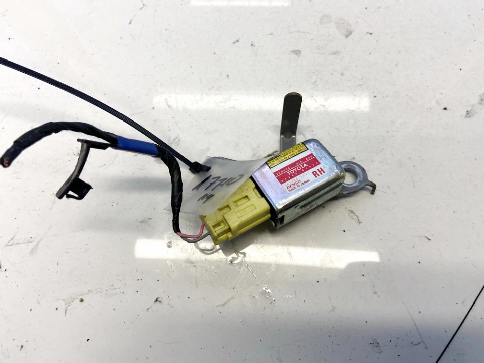 8986042020 89860-42020, 187900-1131, 1879001131 Srs Airbag crash sensor ...