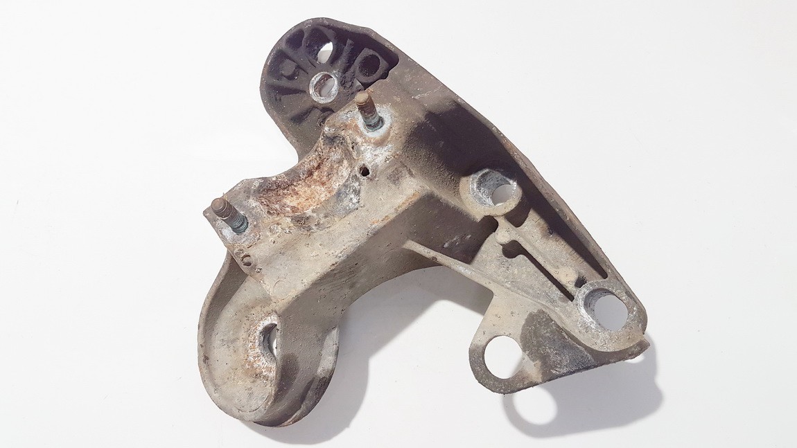 8e0199351f used Engine Mount Bracket and Gearbox Mount Bracket Audi A6 ...