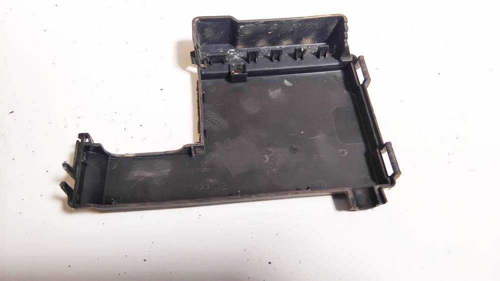 525230582 used Fuse Box Cover Opel Insignia 2011 2.0L - EIS02342993 ...