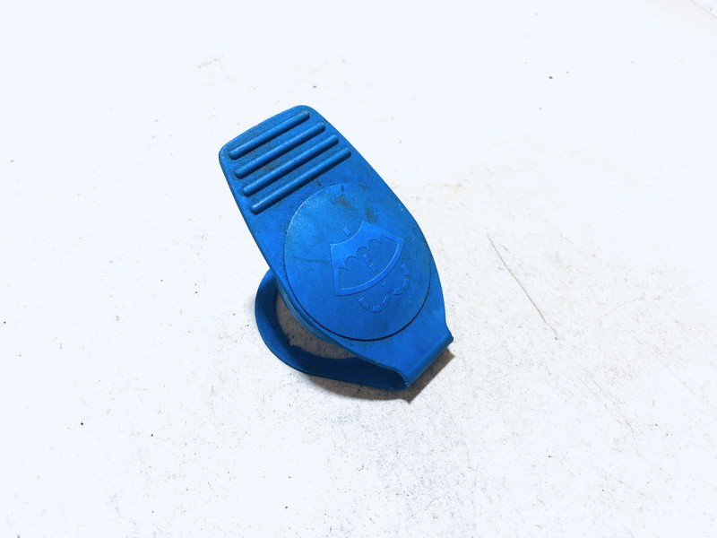 8d0955455 used Windshield Washer Fluid Reservoir Tank Cap Top Cover ...