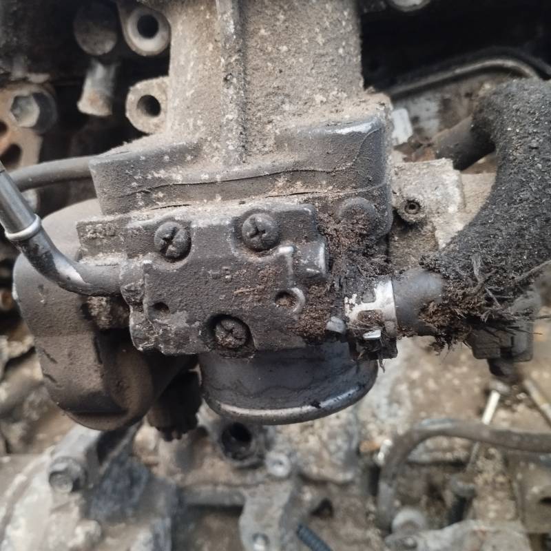 used used High Flow Throttle Body Valve (Air Control Valve) Toyota RAV ...